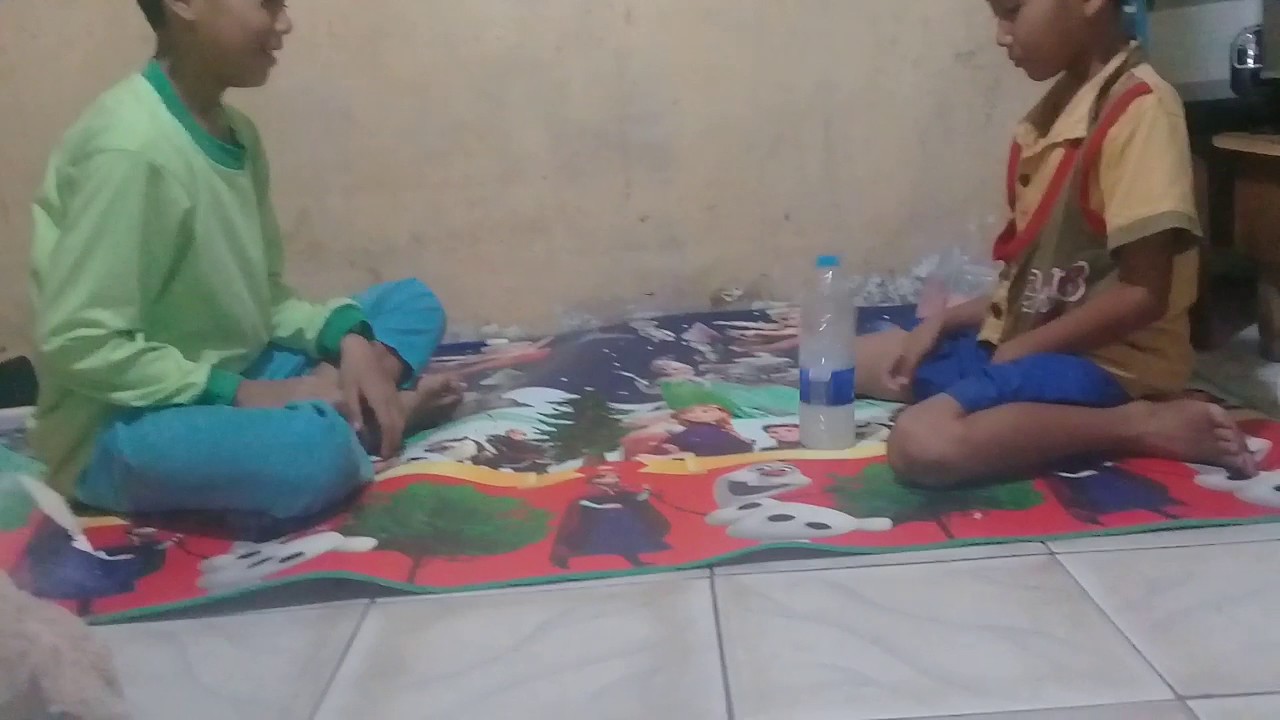 Permainan botol flip oji dedi - YouTube