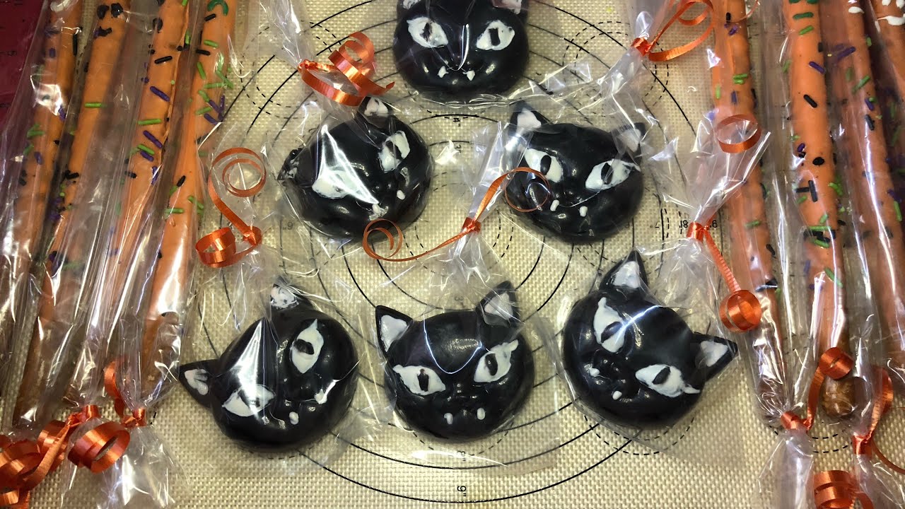 Como Hacer El Gato 🐱 De chocolate En Molde Y Pretzels - YouTube