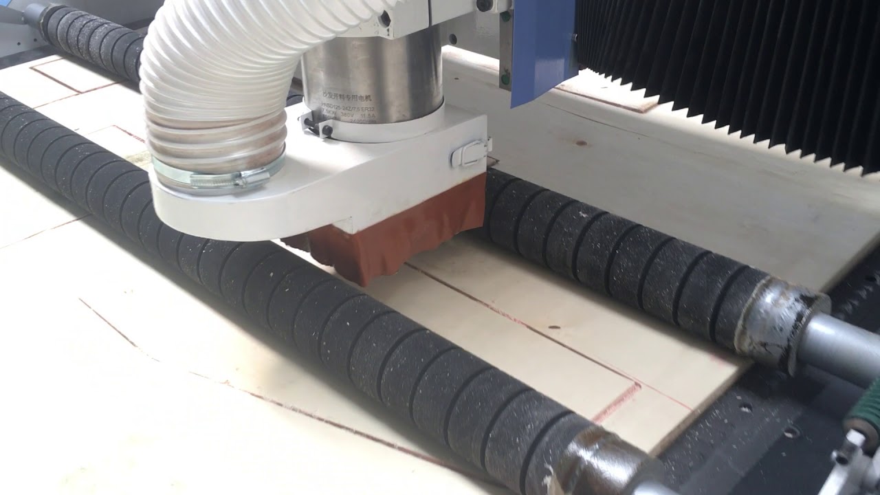 Wood MDF Plywood Die board Cutting Machine MC 1325 CNC Router - YouTube