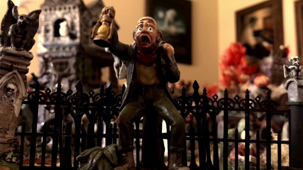 Halloween Village 2019 - Lemax Spooky Town - YouTube