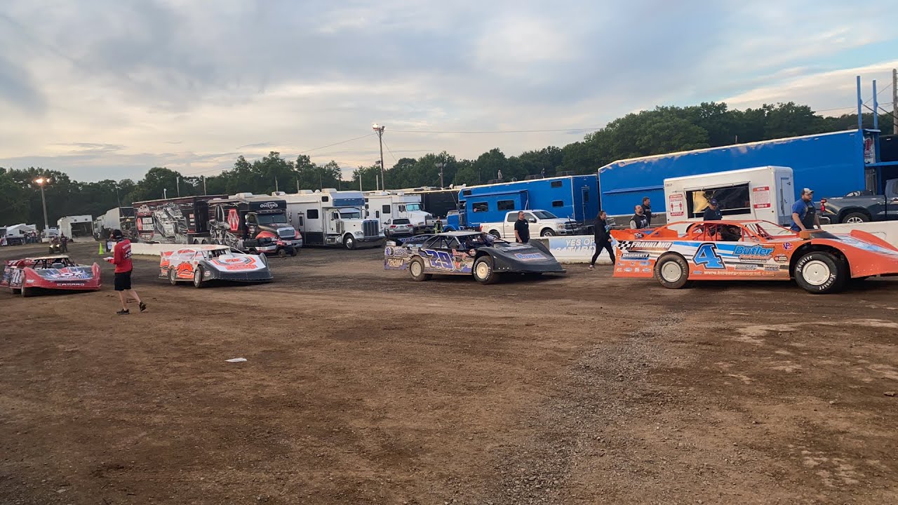 Outlaw late models - YouTube