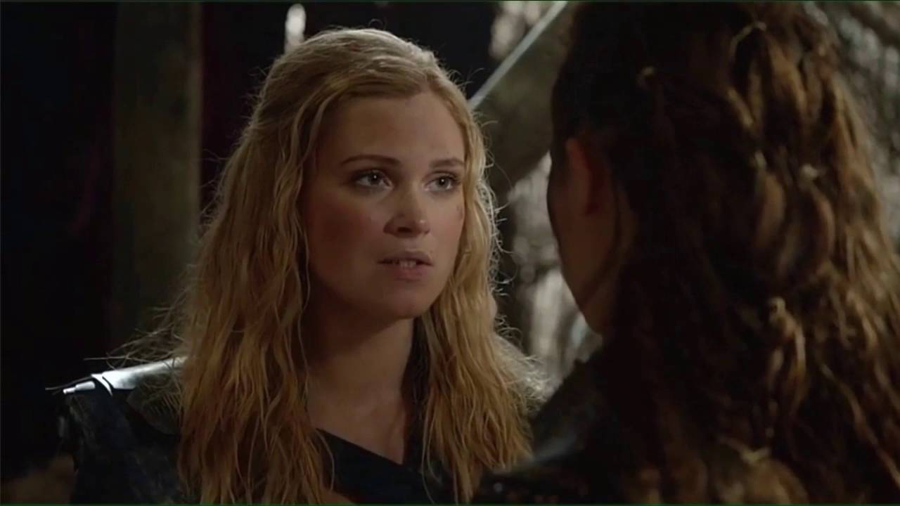 The 100 2x14 - Clarke e Lexa primo bacio - Claxe first kiss - YouTube