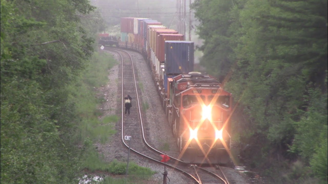 SD75I 5677 Leads Local Transfer Train CN 521 Passing thru the Rock Cut at Fairview Jct, Halifax ...