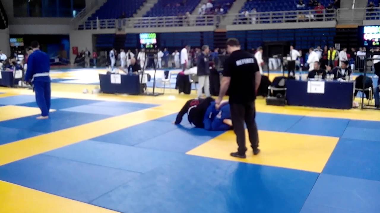 Πανελληνιο πρωταθλημα bjj 2014 Βαβουρας - YouTube