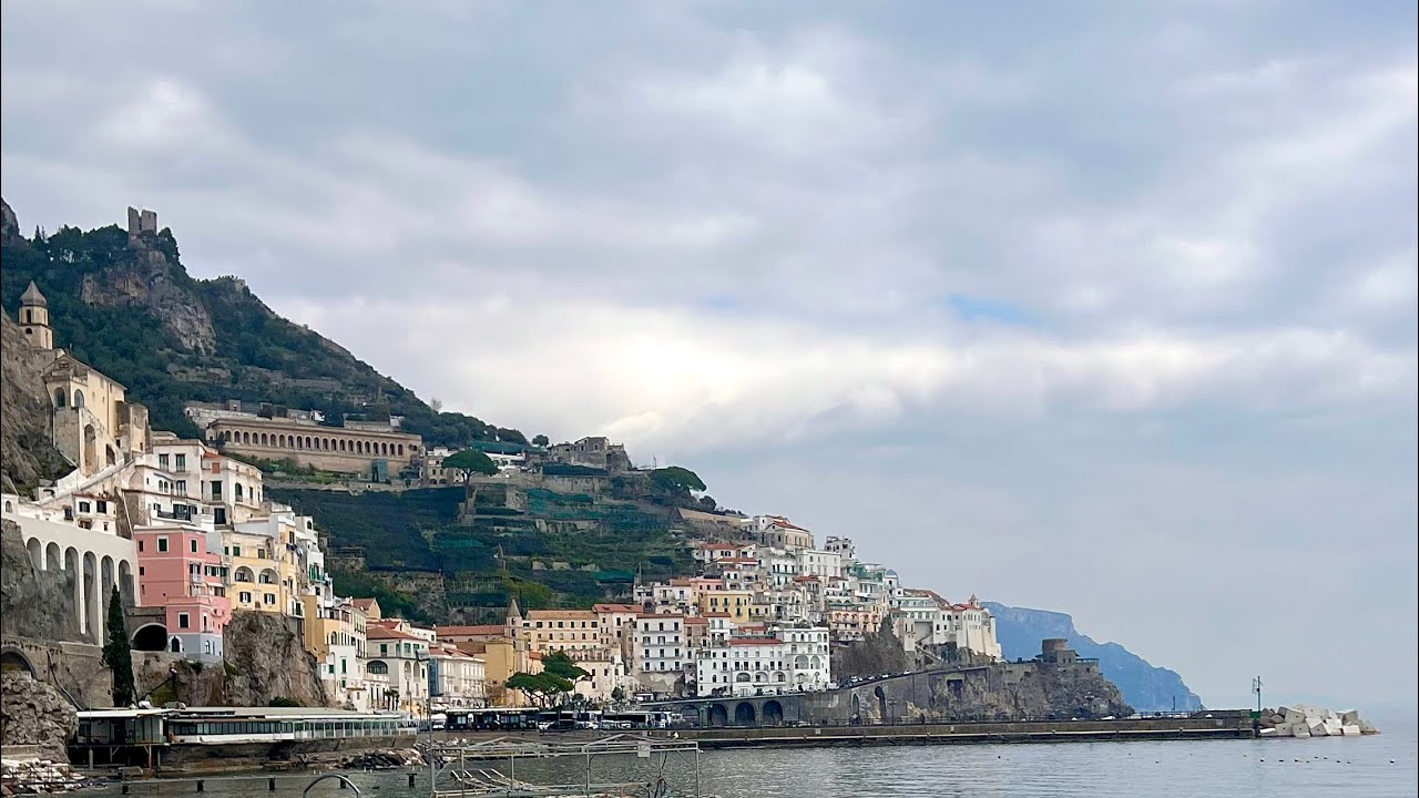 Amalfi city centre walk - YouTube