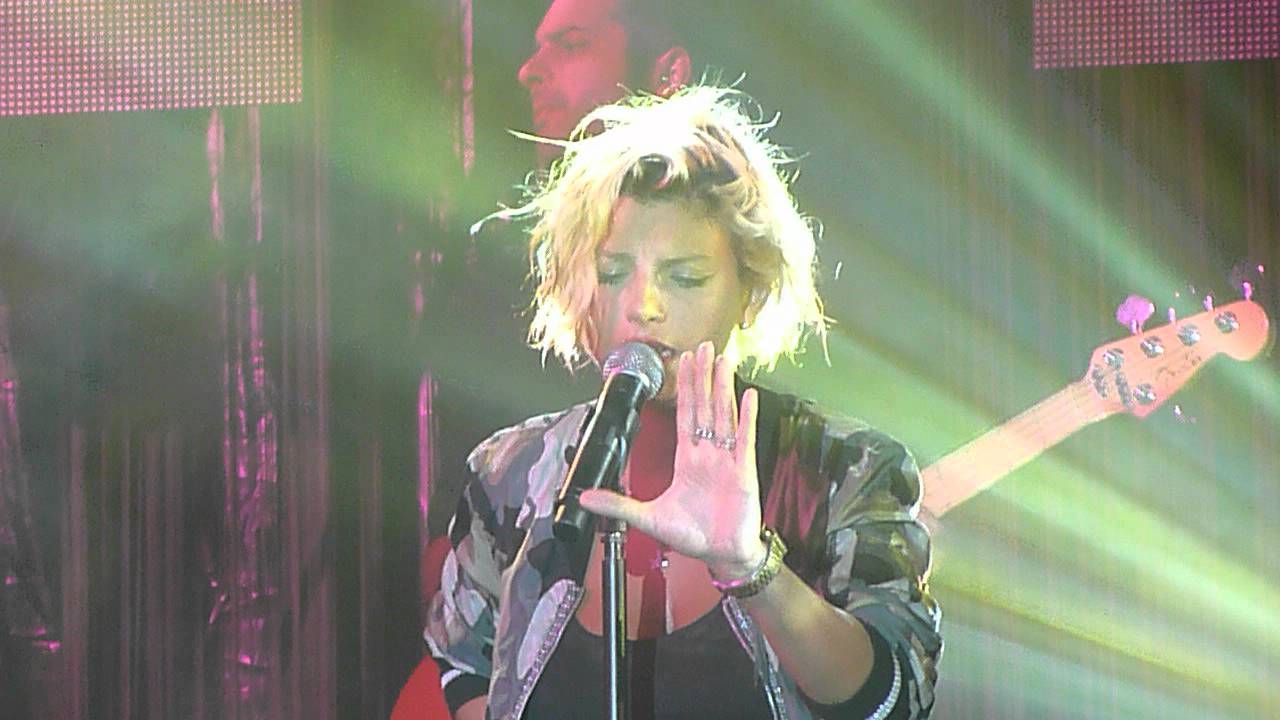 EMMA "SARO' LIBERA TOUR 2012" TI CAPITA MAI Rosolina Mare 31-07-2012 ...