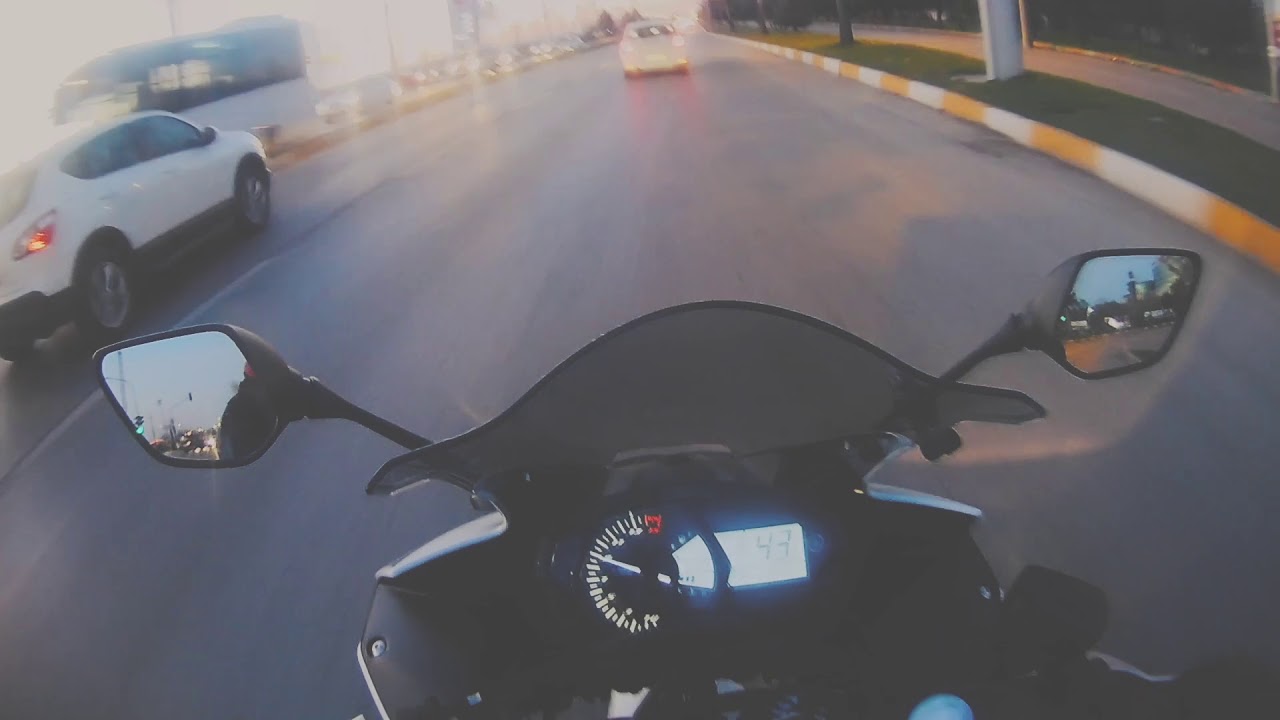 FLYİNG THROUGH THE TRAFFİC! - YouTube