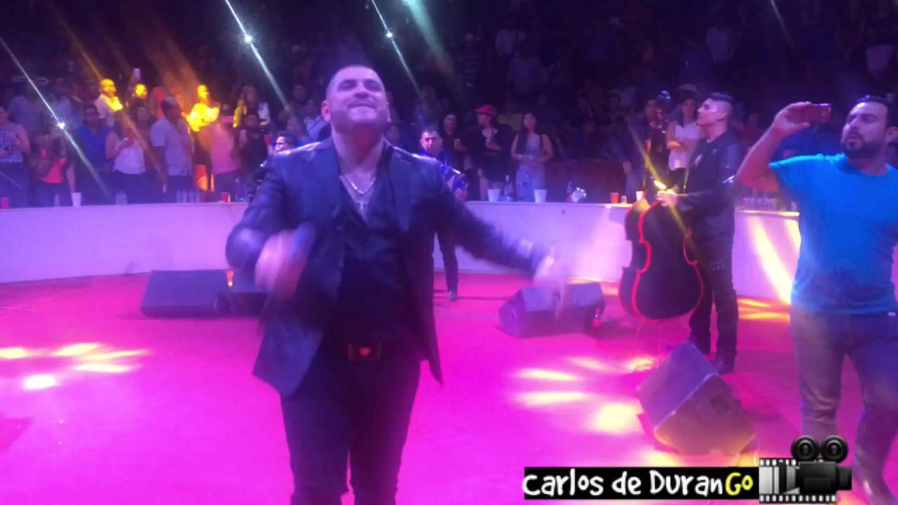 Alfredo Ríos El Komander El Toque de María en vivo - YouTube