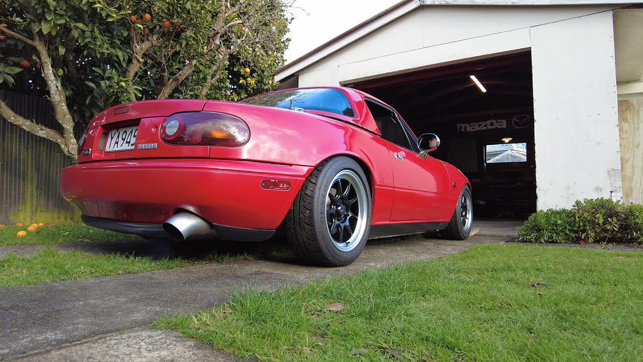 Progress on the Street Miata Continues | Hardtop Bracket Install - YouTube