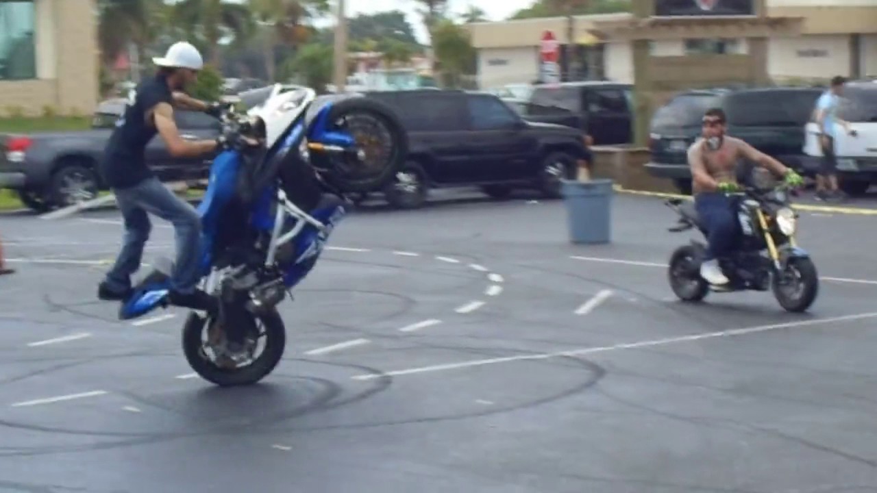 Sport bike stunting - YouTube