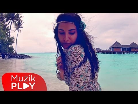 Beste Kırmacı - Her Aynada Farklı Kadın (Official Video)