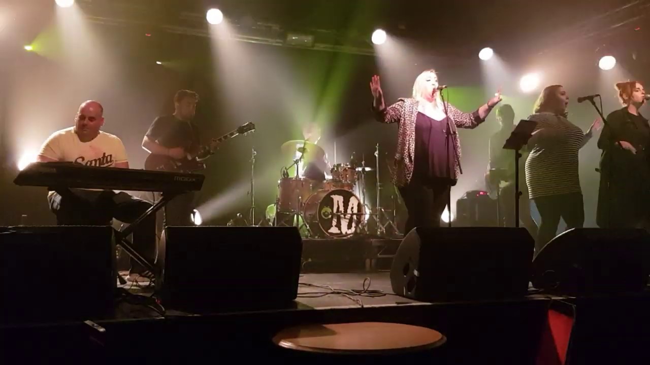 Amba Tremain Performing @ The Wedgewood rooms - YouTube