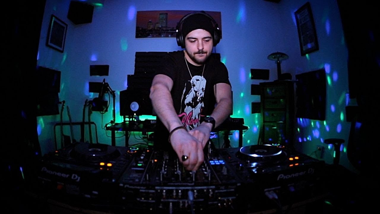 Kastra - World on Pause (Full Set) - YouTube