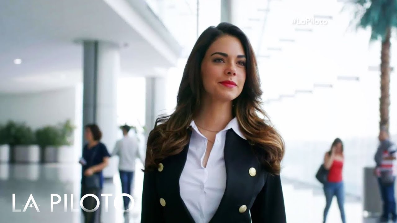 'La Piloto' regresa el domingo 29 de julio por Univision - YouTube