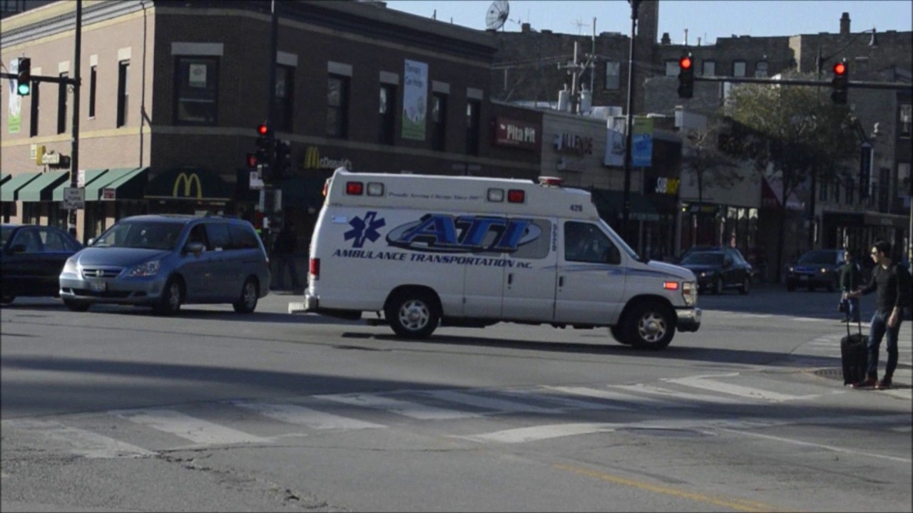 ATI Ambulance Responding in DePaul-Lincoln Park [11-5-2016] - YouTube