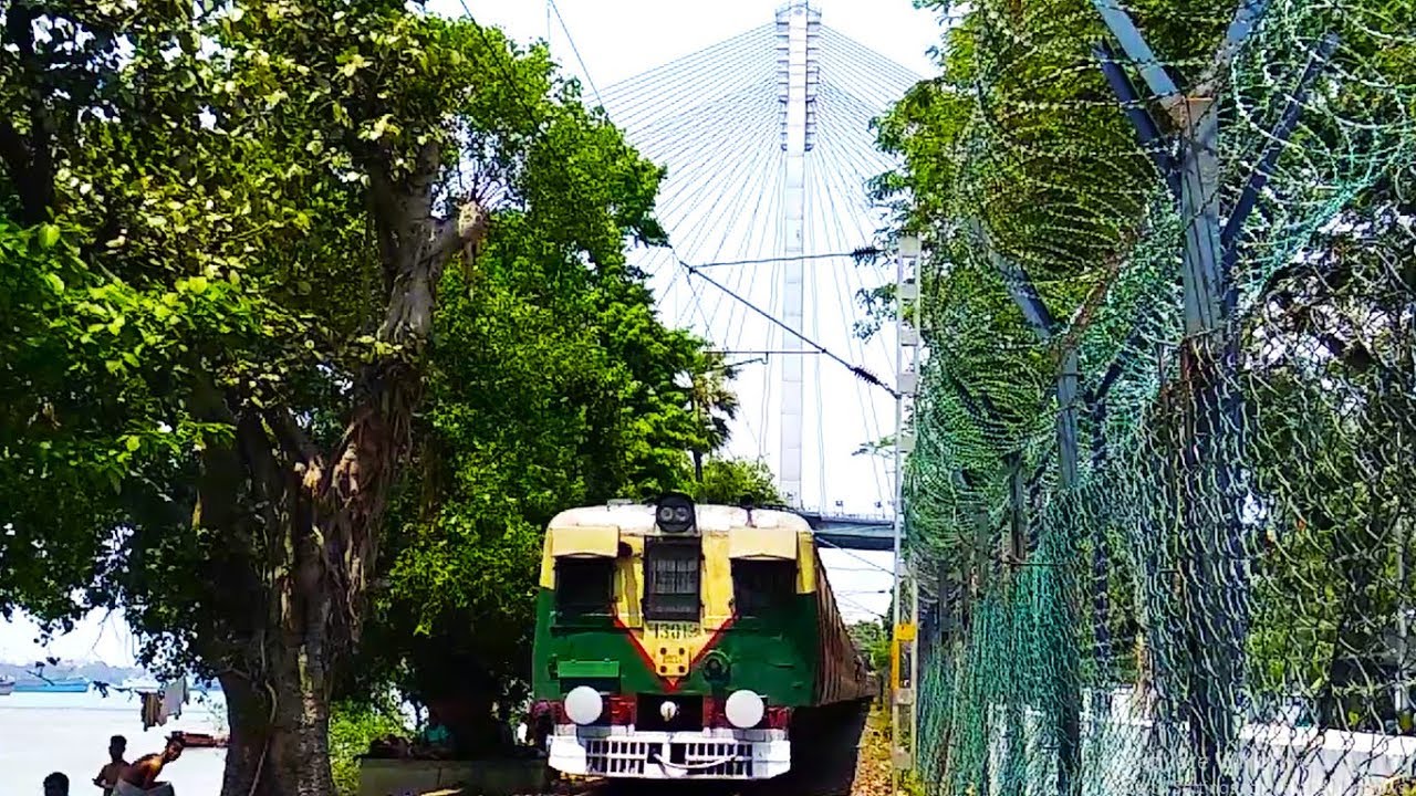 KOLKATA CIRCULAR RAILWAY//RAIL ROUTE BESIDE GANGA RIVER & UNDER HOOGLY ...