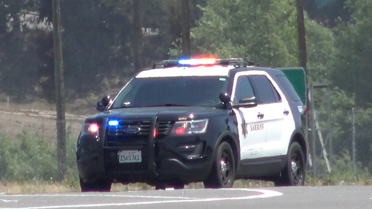 (SCC Broadcast) LASD Responding Code 3 to a Vehicle Fire - YouTube