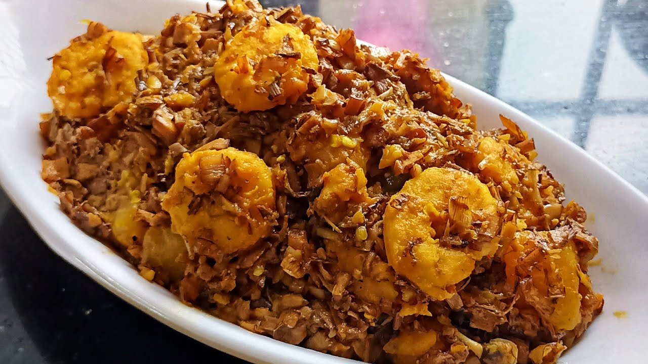 Mocha Chingri/মোচা চিংড়ি/মোচা চিংড়ি ঘন্ট/Traditional Bengali Mocha ...