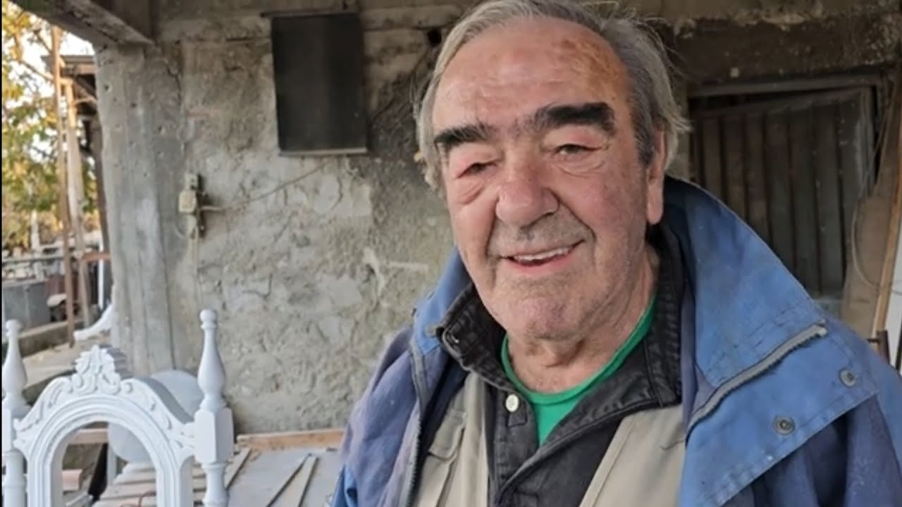 Το μεράκι του κ.Νίκου...του δίνεις παλιά έπιπλα και τα μετατρέπει σε ...