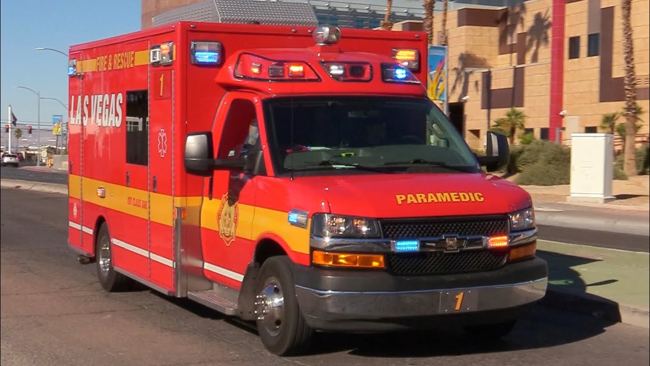 Las Vegas Fire & Rescue Rescue 1 Responding Code 3 With Horn - YouTube