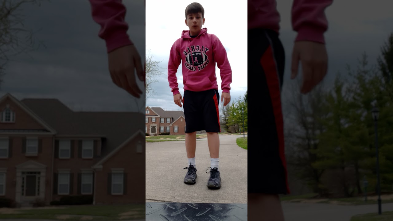 How to learn a simple Russian kick dance in 5 minutes! - YouTube