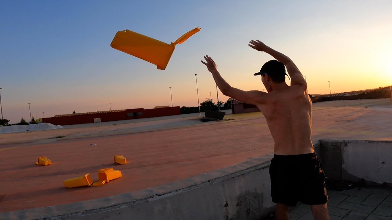 Bin Toss Olympics 🇪🇸 - YouTube