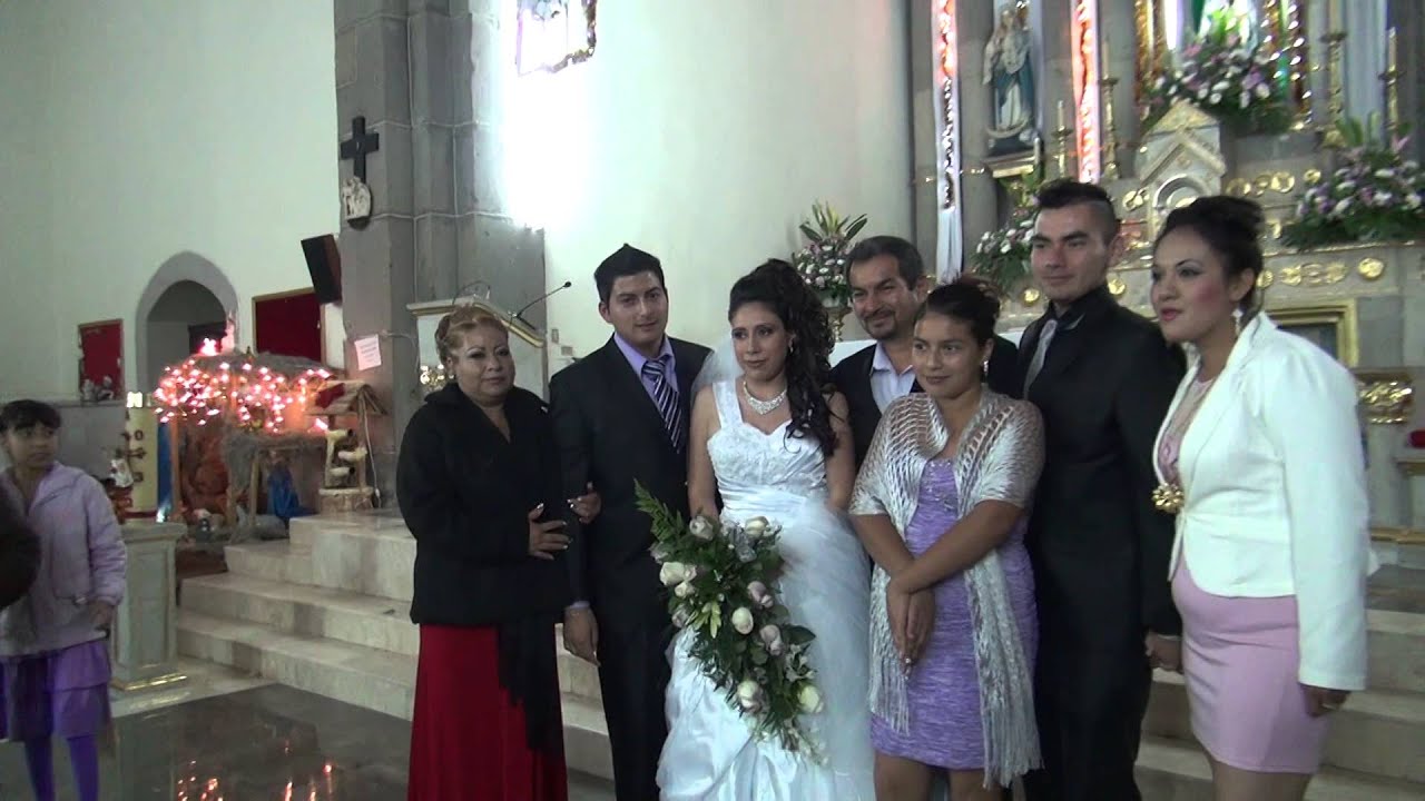 Boda De Christian Y Monserrat Parte 11. (Fotos En Templo) (Iglesia ...