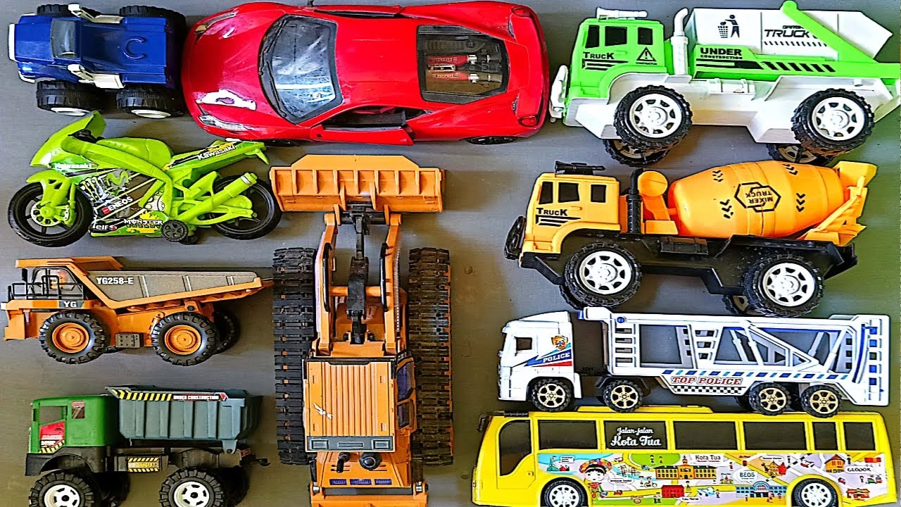 Mobil Pasir Besar, Lamborghini, Bulldozer, Helikopter, Pesawat Terbang ...