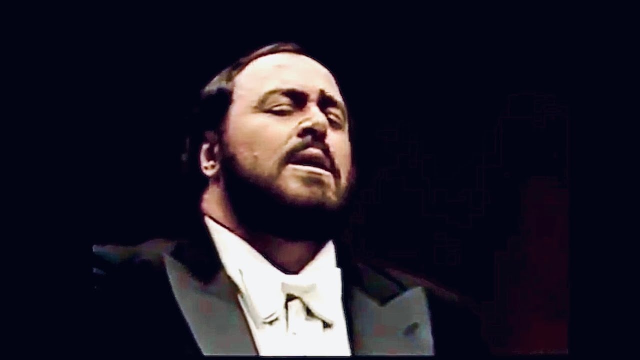 Luciano Pavarotti sings “La fleur” from Carmen Live (!!) (New York ...