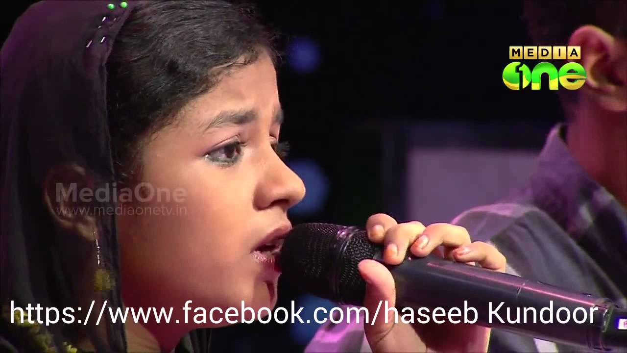 Fiza Singing Nonstop mappila Songs Part 2 - YouTube