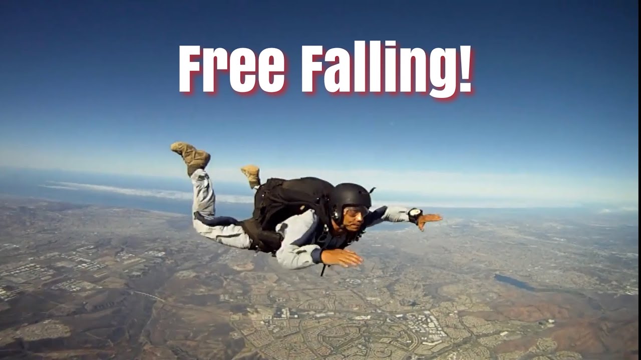 Military Free Fall AFF Level 7, USAF Parachutist. - YouTube