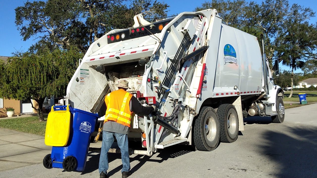 Pac Tech Rear Loader - YouTube