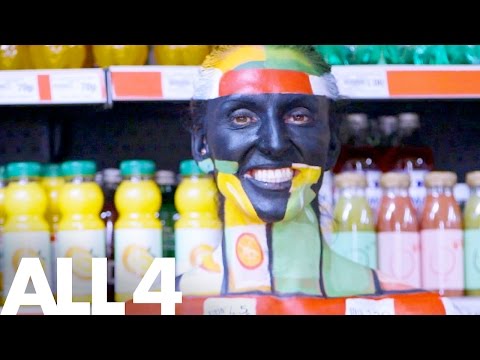 Female Bodybuilder Becomes Naked & Invisible In The Middle Of A Supermarket
