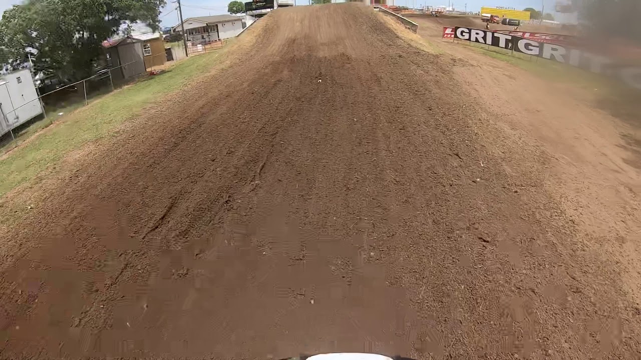 Practice Laps at Ponca City Mx - YouTube