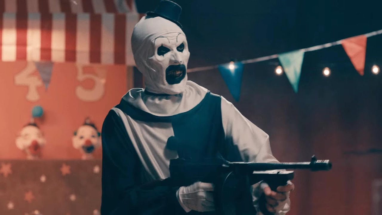 TERRIFIER 2 Clown Cafe - YouTube