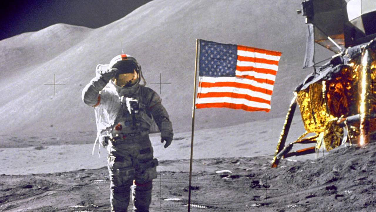 Astronaut's Anthem by Jerry Cobb - YouTube