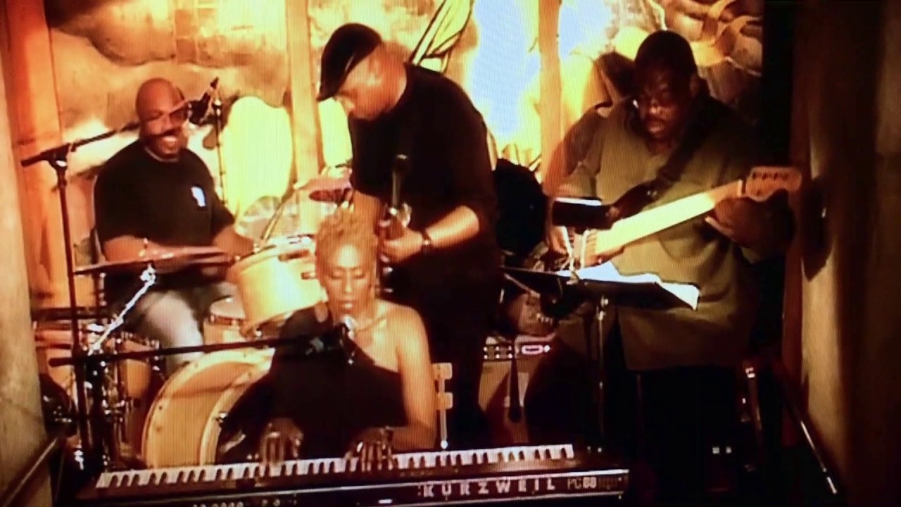 Aziza Miller Live @ Sugar Bar! Don't Stop till You Get Enough/Jamie ...