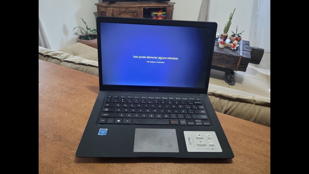 Notebook Ultra UB235 Multilaser Windows 11 - Review e testes. Assista ...