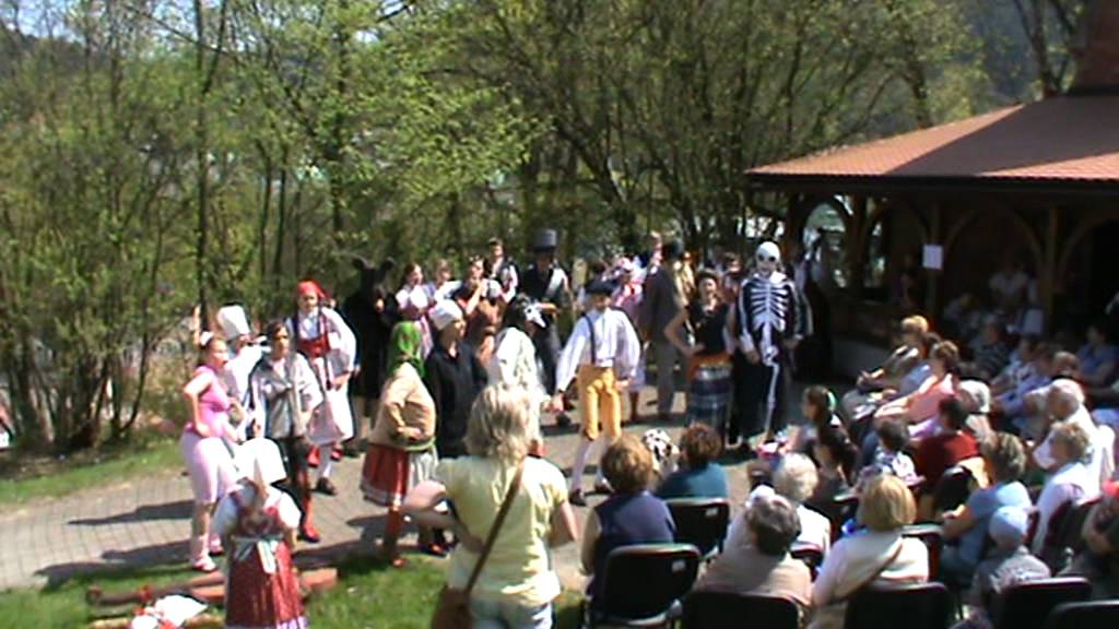 Masopust kominík smrtka.MPG - YouTube