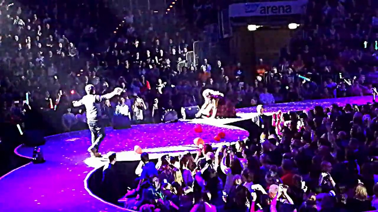 Kelly Family 11.02.2018 Mannheim SAP Jimmy,Patricia + Drumsolo Angelo ...
