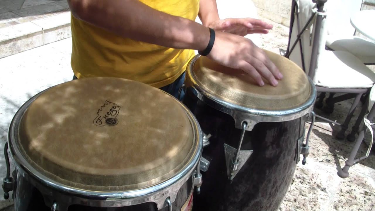 A little fun on the congas in Puerto Rico-1/1 - YouTube