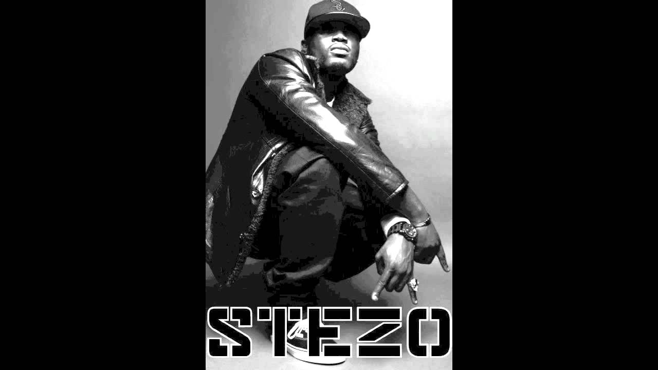 stezo black black - YouTube
