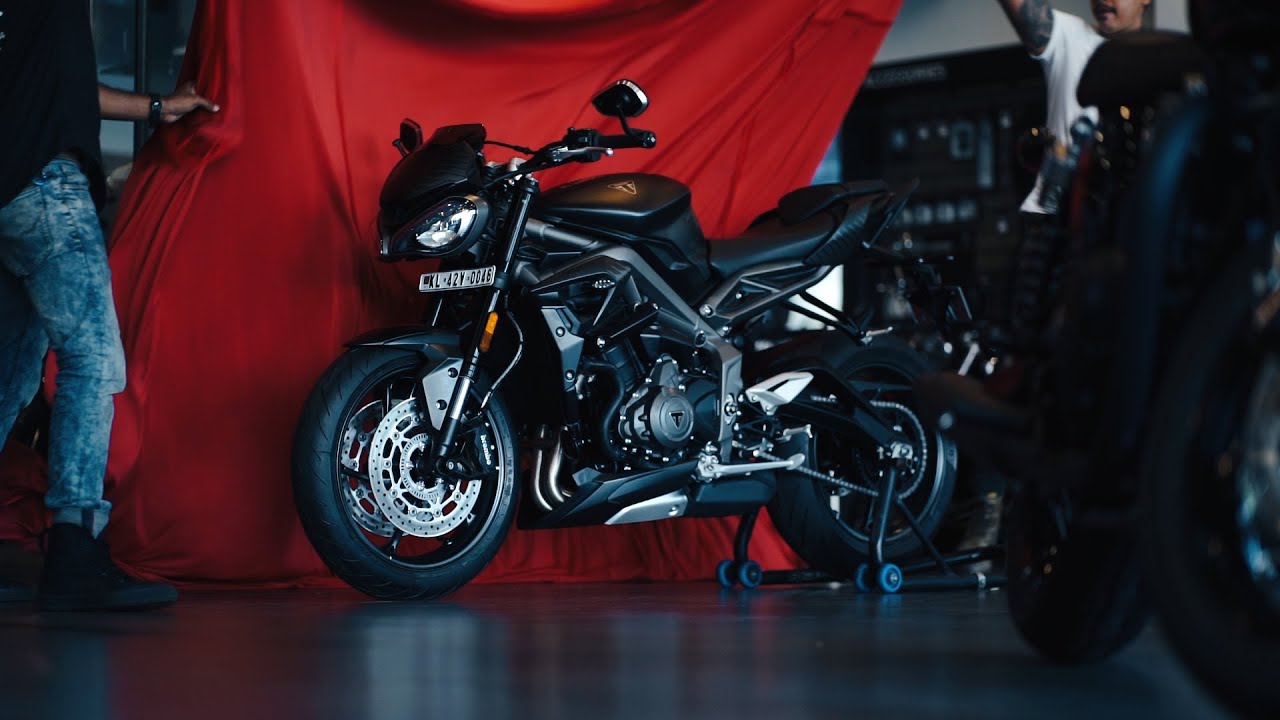 Triumph Street Triple R | Triumph Kochi - YouTube