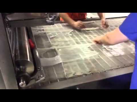 Zhu cheong fun machine - YouTube