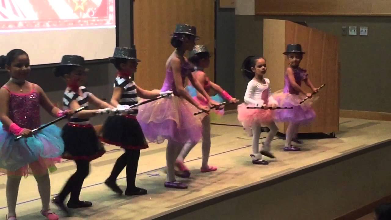 Ballet Recital 2015 Chaplin - YouTube