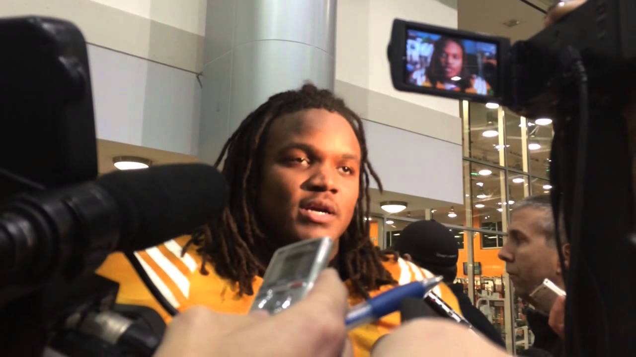 Curt Maggitt talks about the Vols' defense - YouTube