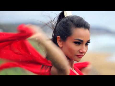 Sevtuğ - Ben Seni Sevmeyi Sevdim ( Official Video )