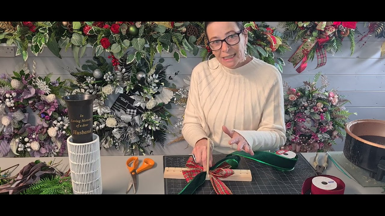 How to make a Christmas Grave side arrangement. Tutorial - YouTube