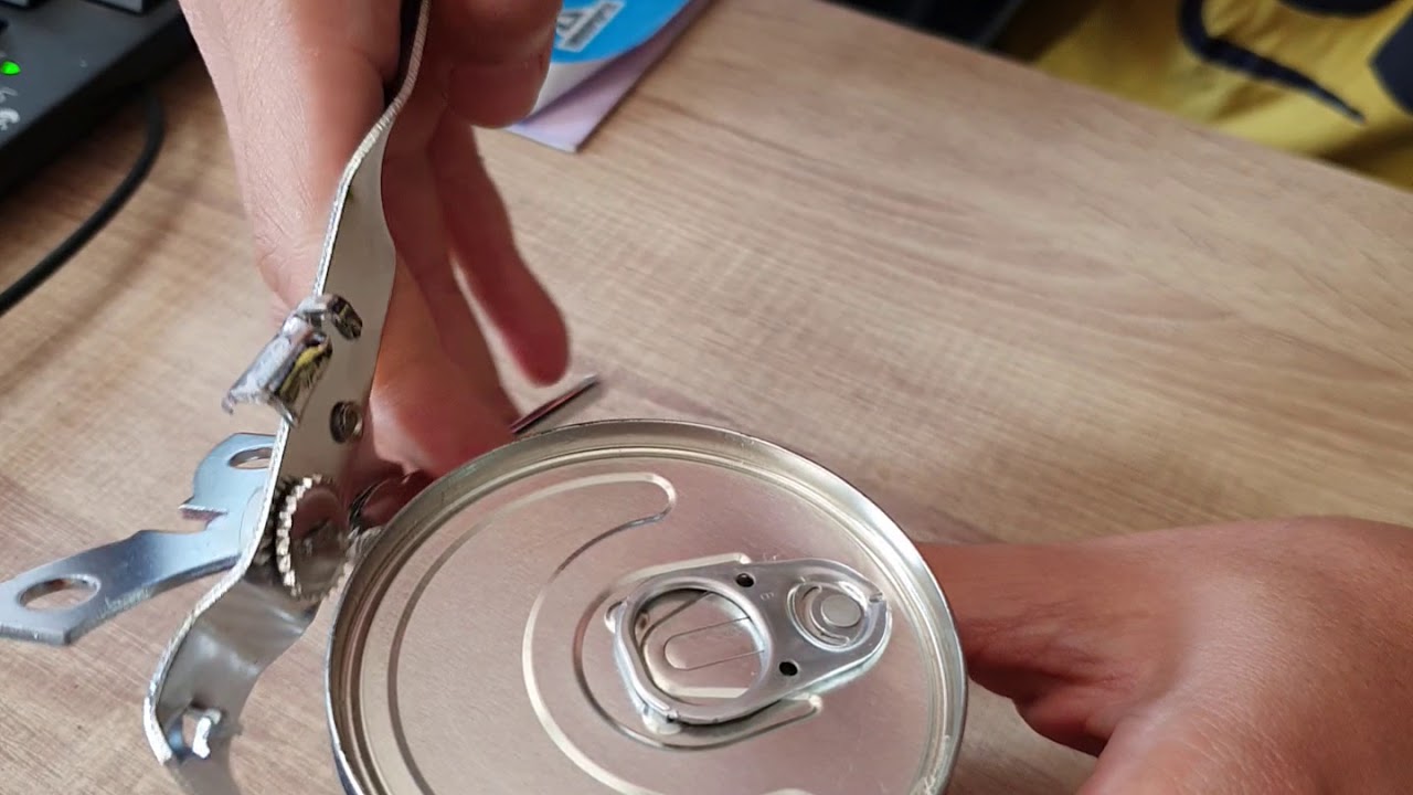 Penggunaan pembuka kaleng - YouTube