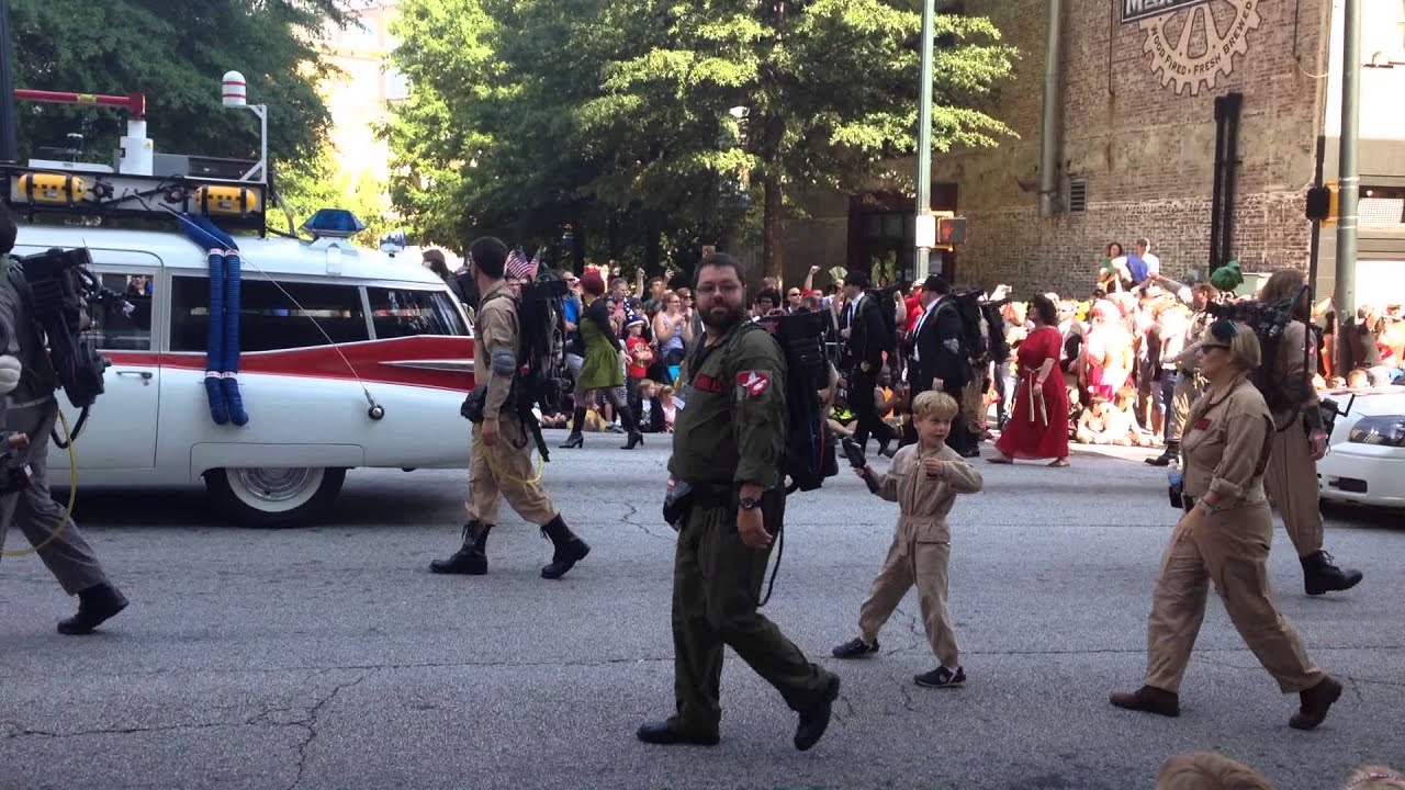 Ghostbusters Dragon*Con Parade 2014 - YouTube